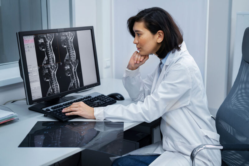 Comprehensive MRI Scans at Skyline Medical Clinic